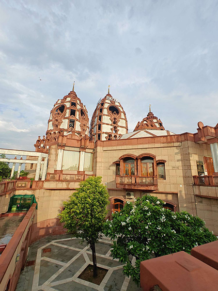 iskcon-temple | Learning and Creativity - Silhouette